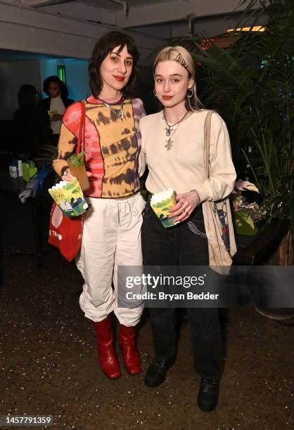 Mary Knapp Photos And Premium High Res Pictures Getty Images