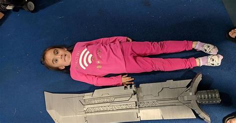 Made One Half Of Thanos Sword From End Game 5 Yr Old For Scale Imgur