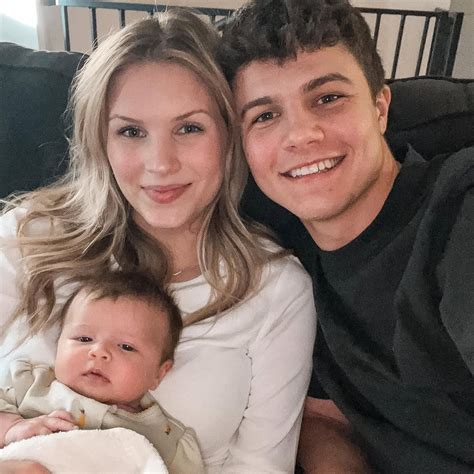 Bringing Up Bates A Guide To Katie Bates And Her 18 Siblings