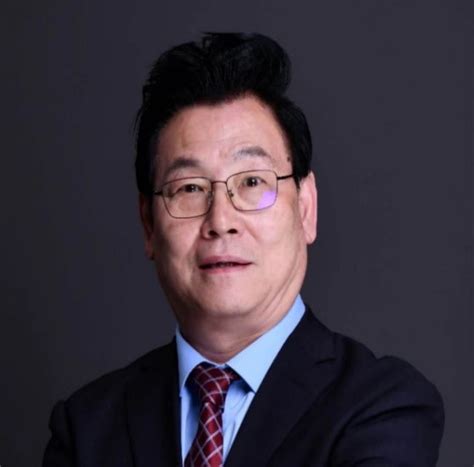 第十五届脊柱非融合学术会议暨第二届脊柱脊髓畸形学术会议骨科会议