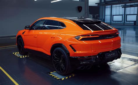 Lamborghini Urus Se Plug In Hybrid Revealed Fastest Suv In Class
