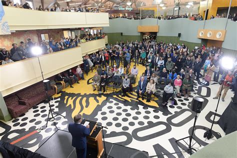 Bowdoin Comes Out En Masse To Greet Sixteenth President Safa Zaki