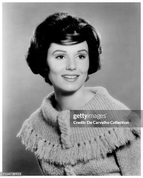 616 Paula Prentiss Photos And High Res Pictures Getty Images