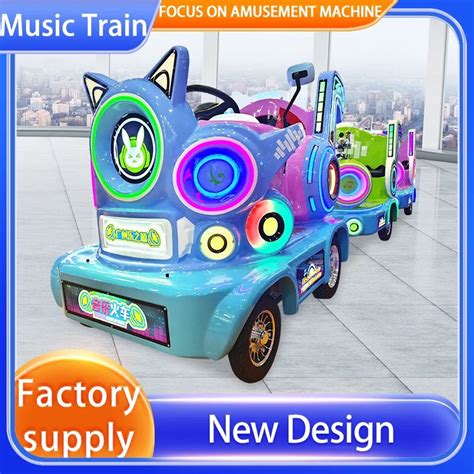 Trackless Train In The Shopping Mall Electric Mini Train For Amusement