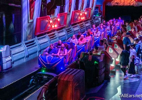 I Was Late To My Disney World Virtual Queue And Heres What Happened