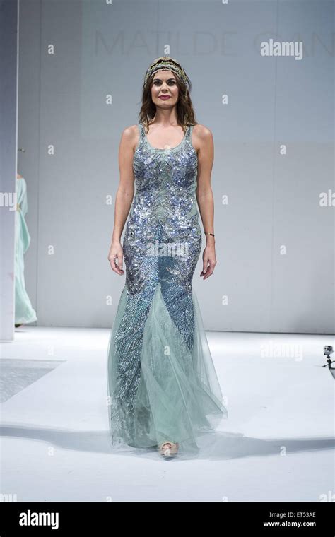 Model Maria Jose Suarez Walks The Catwalk During The Parade Of Toni