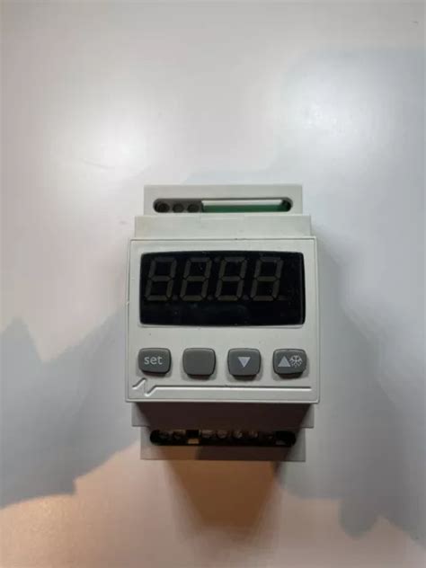 Evco Ev6421m5vhbs Temperature Controller 115vac Thermister Pt100 Relay