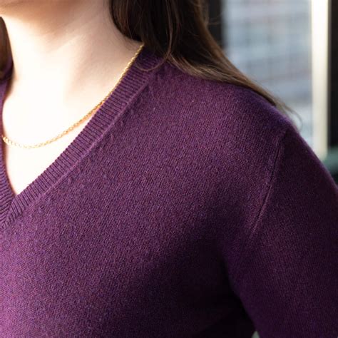 The Diane — 2 Ply Scottish Cashmere Womens V Neck Sweater Billie Todd