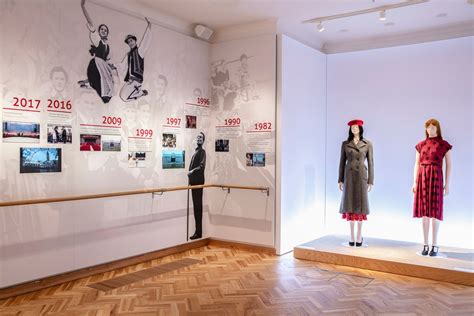 Odwiedź Centrum Folkloru Polskiego „karolin” I Poznaj Zespół „mazowsze