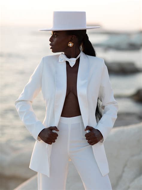 All Clothing Sasha LoochÍ