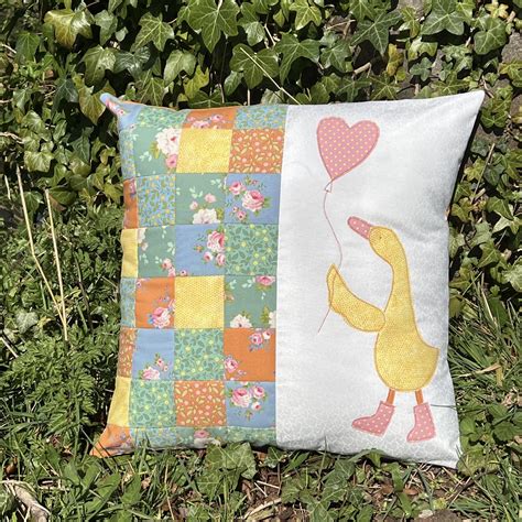 Tilda Love Duck Cushion Kit