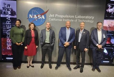 Maynard Holliday On Linkedin Space