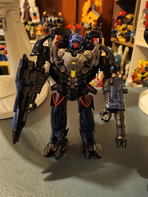 Remember That Awesome Scene With Thundercracker In Dotm Rtransformers