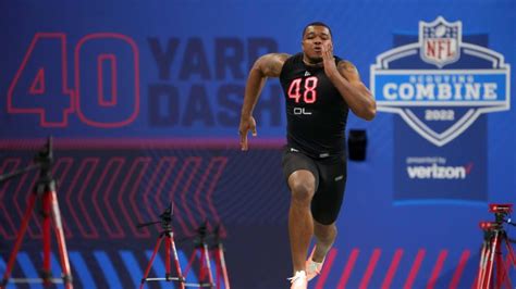 Major Shakeup In Nfl Draft Odds Travon Walker Surpasses Aidan