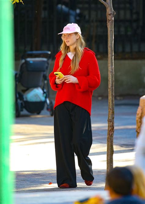 Jennifer Lawrence Has Perfected Everywoman Style Vogue