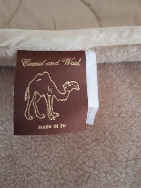 Posteljno Pregrinjaloodeja Kamelja Volna