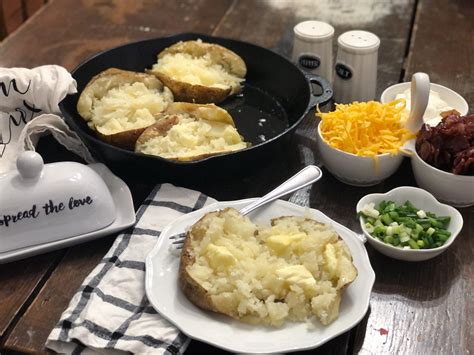 Cast Iron Skillet Baked Potatoes The Farmwife Feeds