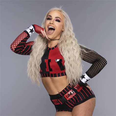 Liv Morgans New Look Photos Wwe Outfits Wwe Girls Wrestling Divas