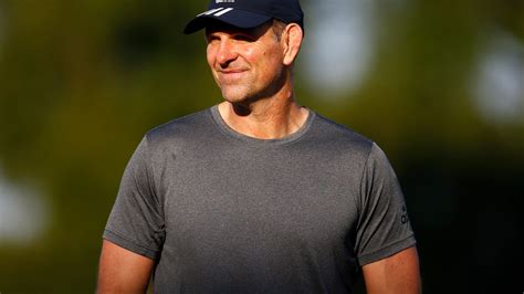 Welsh Urc Side Scarlets Snap Up Highly Rated Taine Plumtree Son Of Sharks Coach John