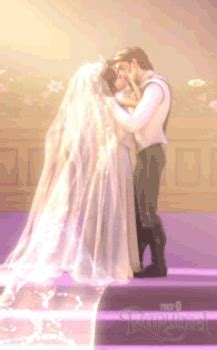 Rapunzel And Eugene Kiss