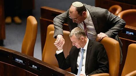 בשבוע הבא רוטמן יביא לאישור את שינוי הרכב הוועדה לבחירת שופטים