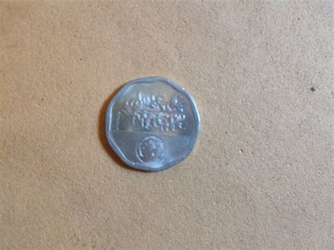 Ngc 5 Peso Nonagonal Coin Hobbies And Toys Memorabilia And Collectibles
