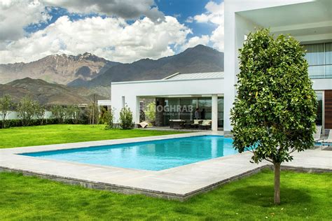 ساخت استخر ویلا لواسان شرکت نقراب