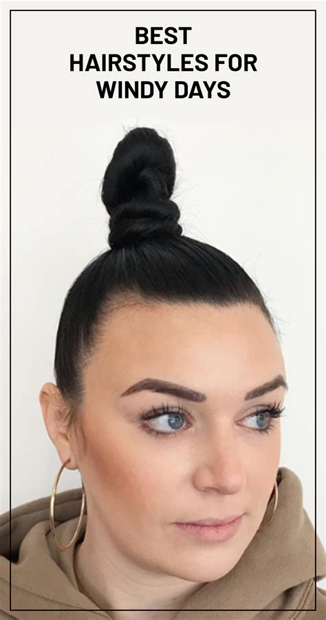 13 Best Hairstyles For Windy Days In 2026