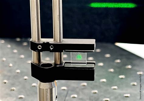 提高双面柱面透镜阵列产生的激光线的综合均匀度holoor提出tad Tailored Anamorphic Diffuser