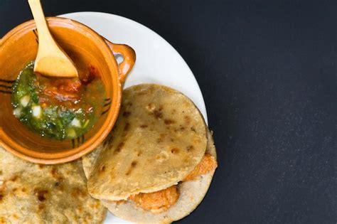Premium Photo Mexican Gorditas De Migajas With Pork Rinds And Chile