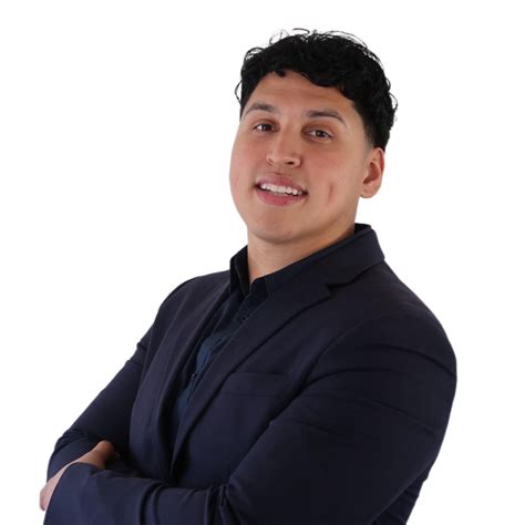 Uziel Ramirez Salinas Ca Real Estate Associate Remax Property Experts