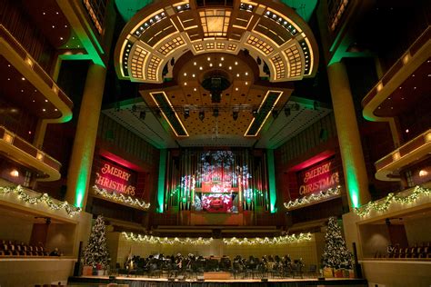 The Dallas Symphony Orchestra Makes The Meyerson A Place For Cheer D