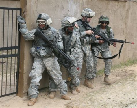 Soldiers Complete Urban Combat Training Article The United States Army