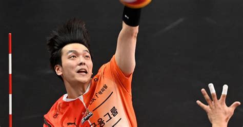 조재성 높이 때린다 사진