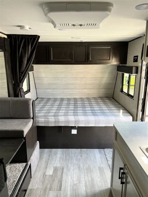 New 2022 Jayco Jay Flight Slx 7 184bs Travel Trailer Rv Floor Plan