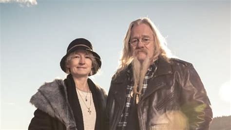 Alaskan Bush People Widow Ami Brown Introduces Fans To Her New Husband