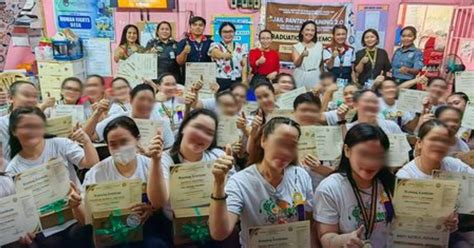 Iloilo City Pdls Get Livelihood Training
