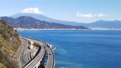 老眼と近視の関係性を徹底解説！近視の人が老眼になるとどうなる？ ゆとり趣味