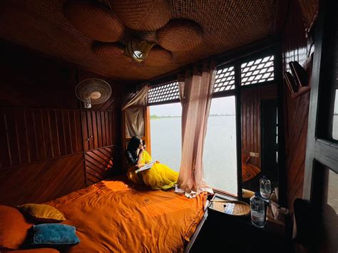 Hijol হিজল হাওরে ভাসমান বাড়ি Unforgettable Houseboat Experience