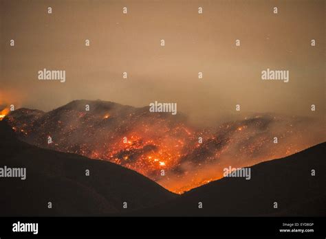 Aguanga Ca Usa 24th July 2015 The Cutca Fire Burns At Night In The