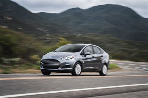 Save At The Pumps Top Gas Powered 2015 Cars And Suvs