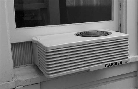1994 Carrier “visionaire” Room Air Conditioner The Carrier “visionaire