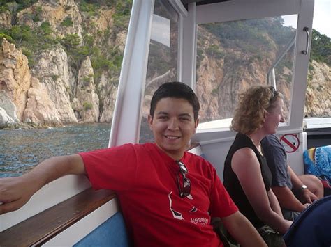 Tudor Gabriel Is On Couchsurfing Couchsurfing