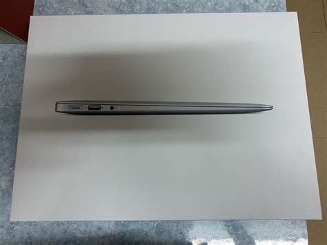 Apple MacBook Air 港版 Gb Ram Gb SSD 盒 手提電話 平板電腦 平板電腦 iPad Carousell