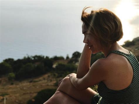 Solo Woman Images Free Download On Freepik
