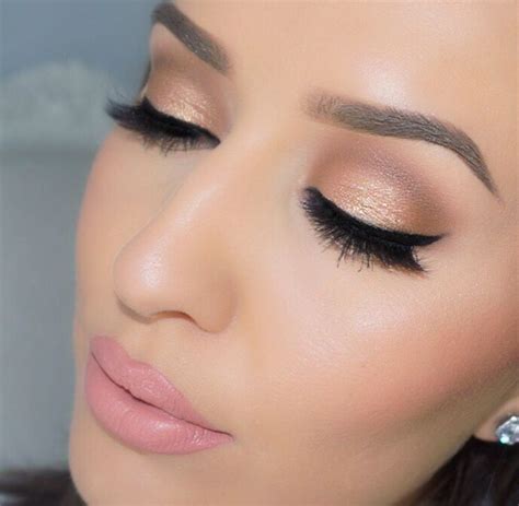 Pink And Gold Tone Makeup For Bride Gold Tone Makeup Prom Eye Makeup