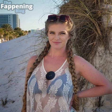 Kaitlin Bennett Libertyhangout Kaitmeow Nude Leaks Photo 1