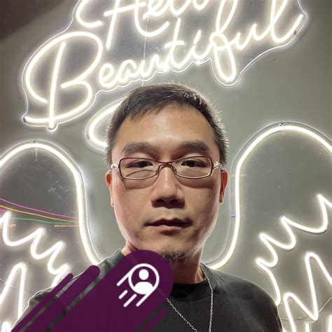 香港電台視像新聞 Rthk Vnews 【藝人楊明不小心駕駛案上訴被駁回 維持原判即時服刑】 藝人楊明就不小心駕駛案上訴，被高等法院駁回，維持原判，須即時監禁18日。 法官陳仲衡裁決時指出