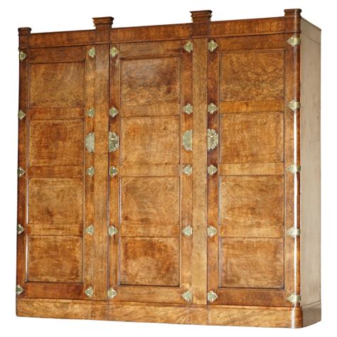 Antique Wardrobe For Sale At 1stdibs Antique Wardrobe For Sale