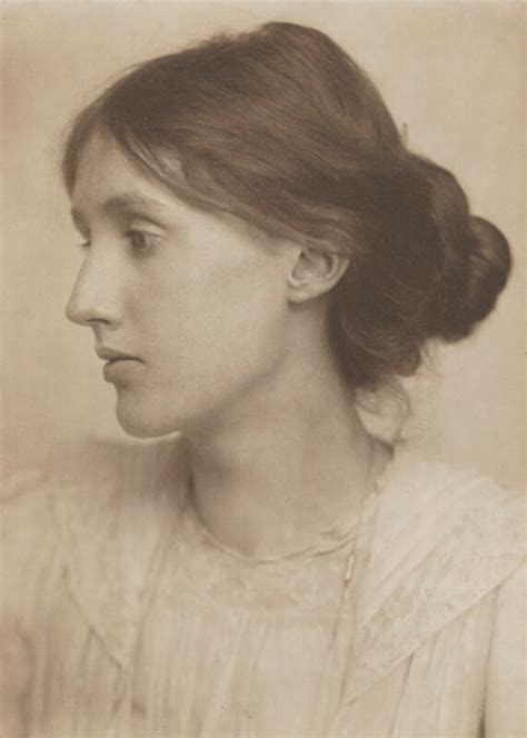 Npg P221 Virginia Woolf Portrait National Portrait Gallery